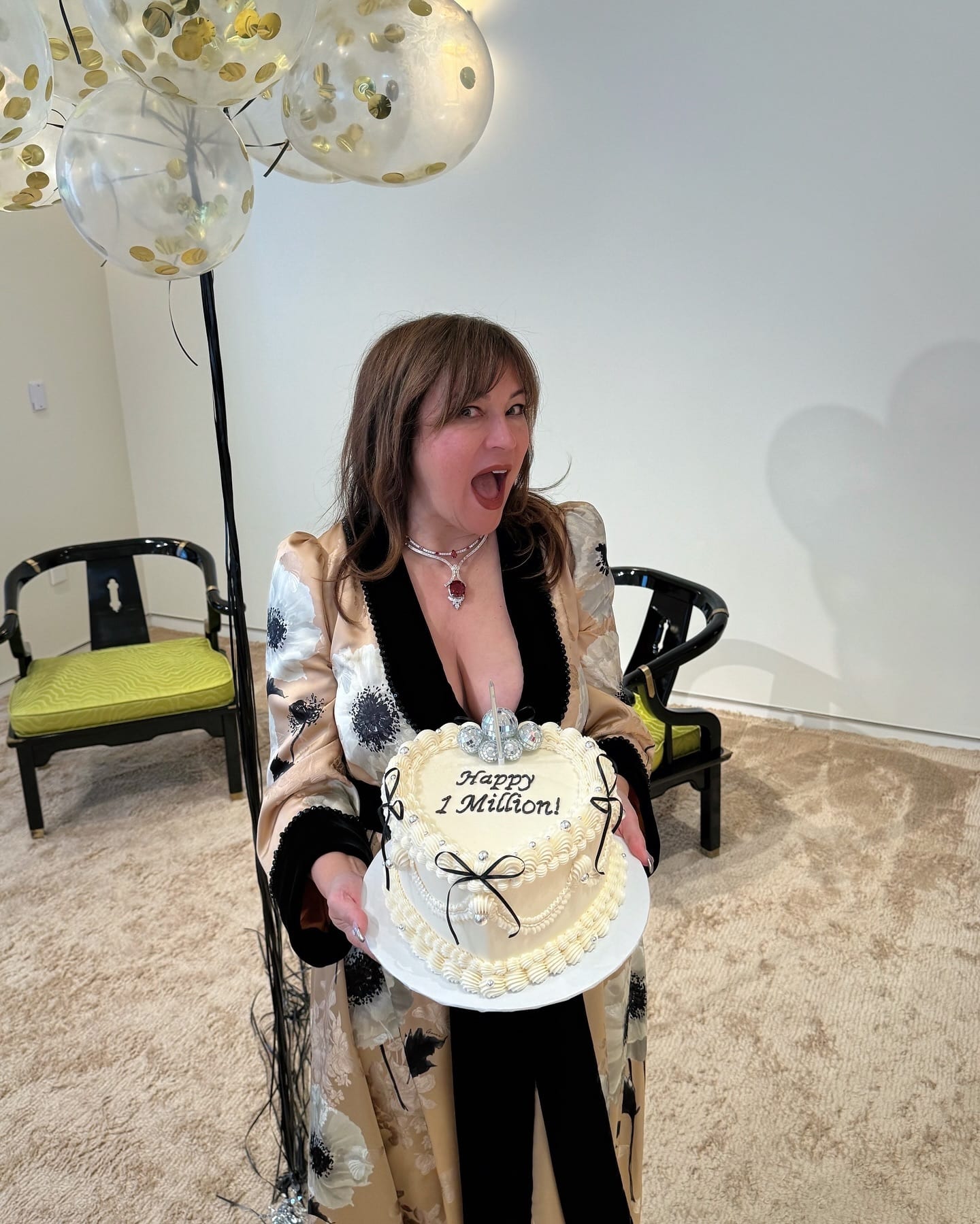 Jennifer Tilly: Success in Acting and Poker, All You Need to Know - The ...